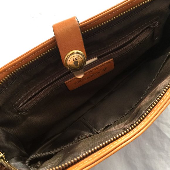 Fortune Duck | Bags | Vintage Fortune Duck Leather Shoulder Bag | Poshmark